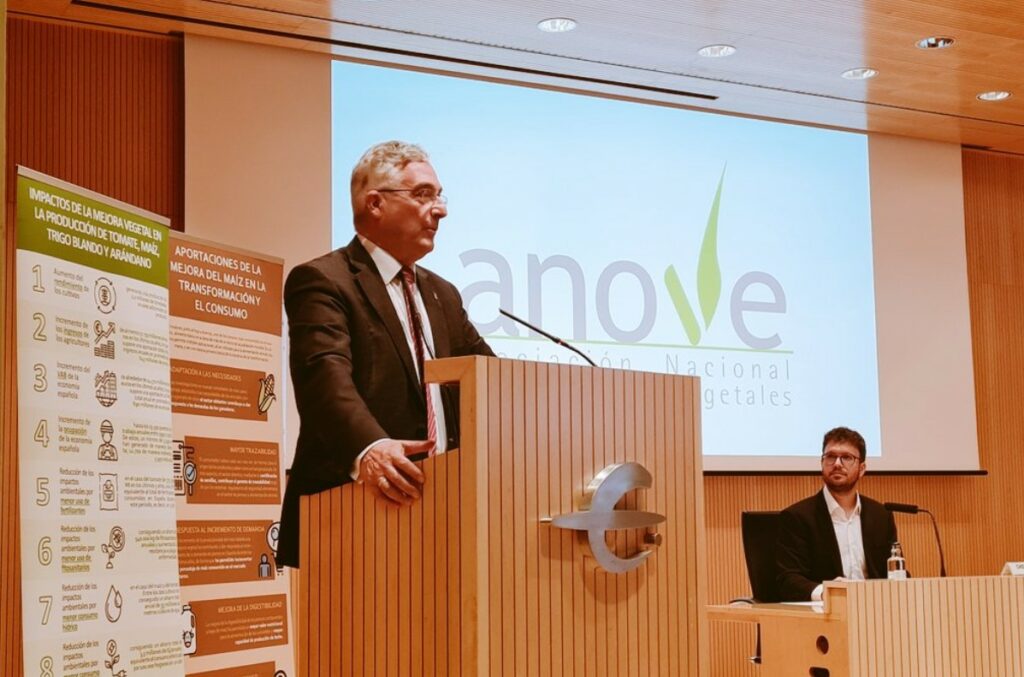 PRESENTACIÓN INFORME «APORTACIONES DE LA MEJORA VEGETAL EN MAÍZ EN ...