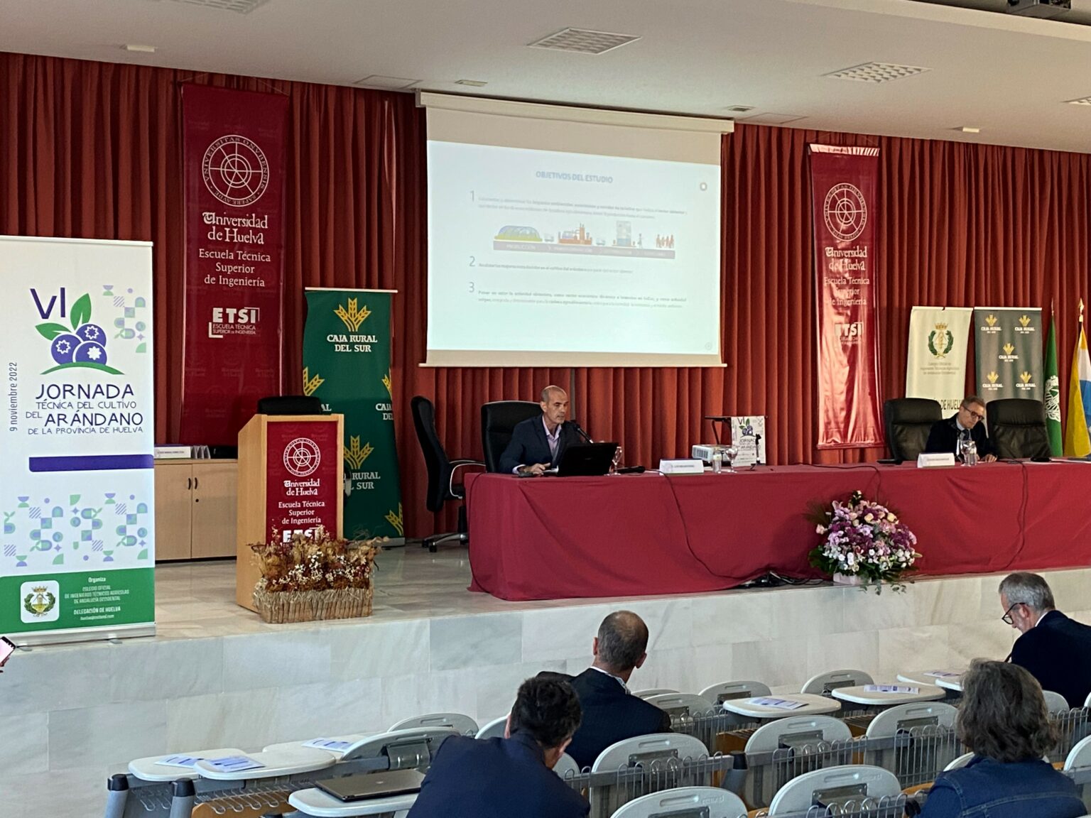 PRESENTACIÓN INFORME «APORTACIONES DE LA MEJORA VEGETAL EN ARÁNDANO EN ...